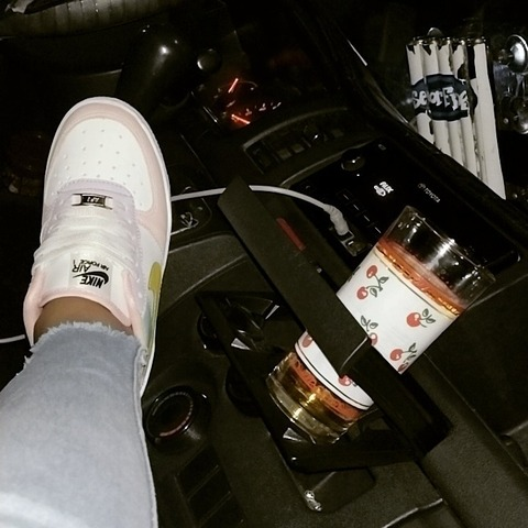 yurivel (Yuriliana Velazquez Munguia) OnlyFans Leaks - LeakedOnlyF